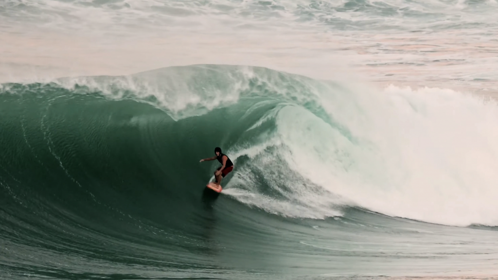 Travers Adler Surfing on Maui | NobodySurf