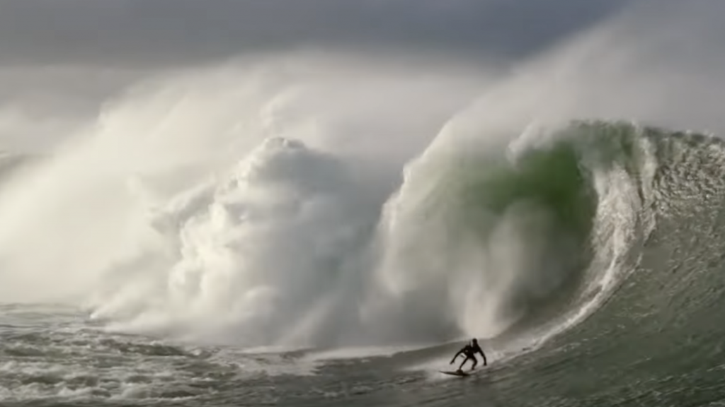 Surfing XL Mullaghmore | NobodySurf