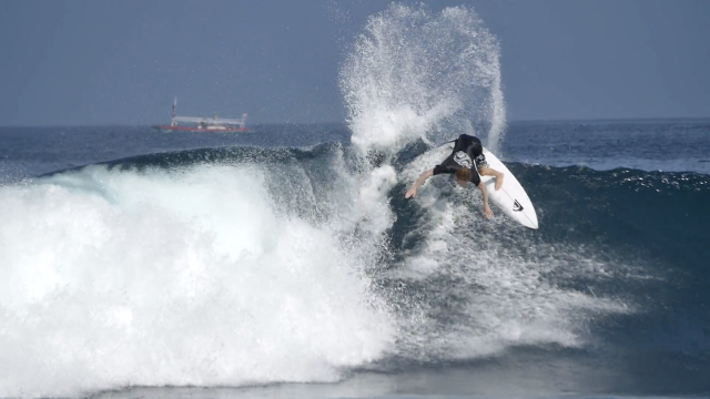 Matt Passaquindici – Lakey Peak, Sumbawa | NobodySurf