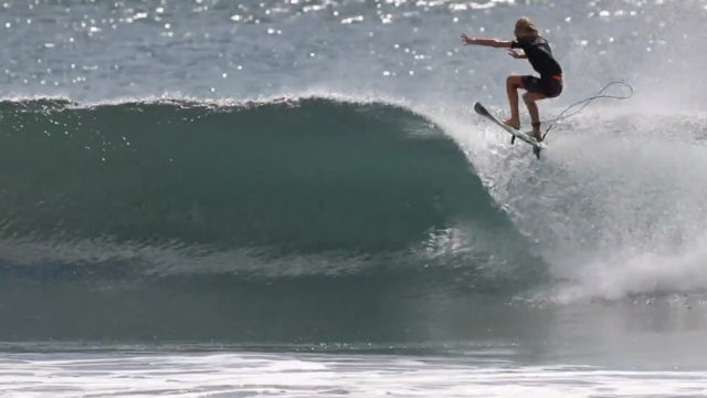 Dean Happy 2016 | NobodySurf