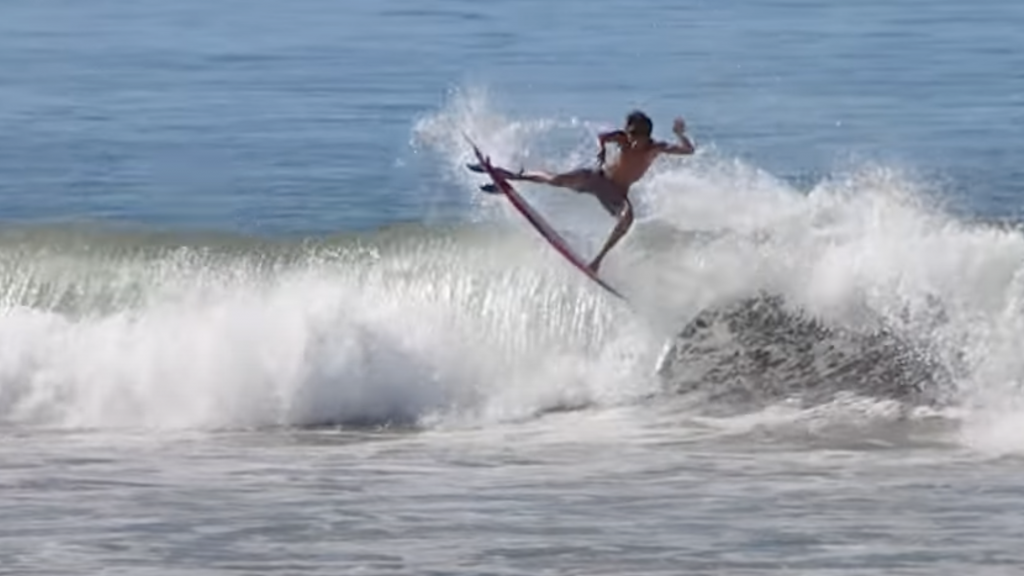 REGULAR (TOMY OLIVARI) VS GOOFY (TEO SIMON) | NobodySurf