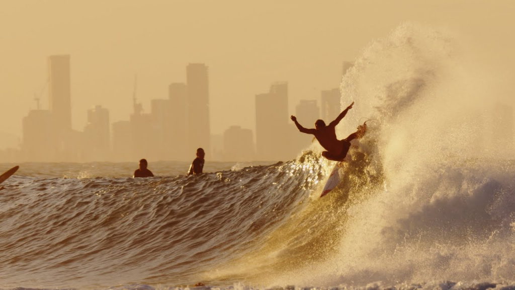 *RAW* Firing Snapper Rocks with Pro Surfers | NobodySurf