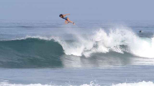 Mimi, monday paradise, Ecuador | NobodySurf
