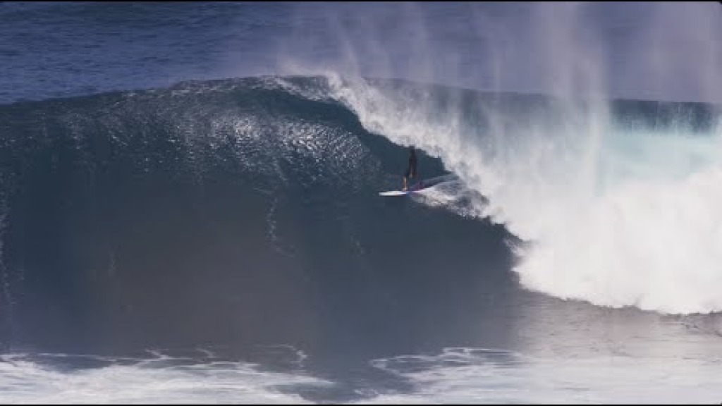 Epic First Swell of the Season at Jaws - Kai Lenny riding new Big Wave ...