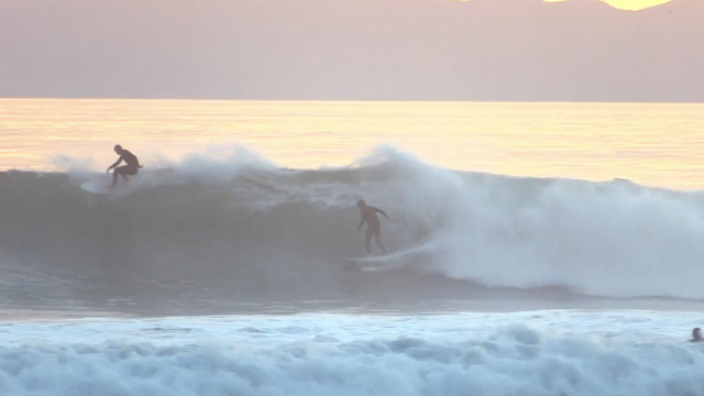 Glassy Sunset Barrels Raw | California Surfing | NobodySurf