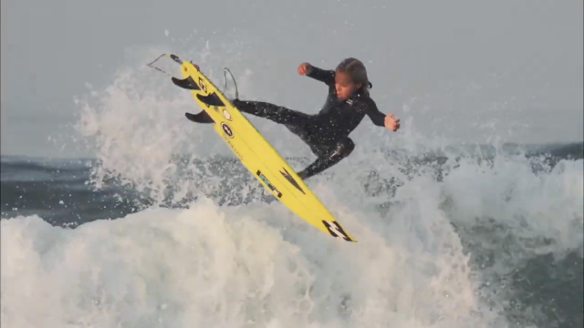 Cruz Dinofa / 11 yrs old / Lowers | NobodySurf