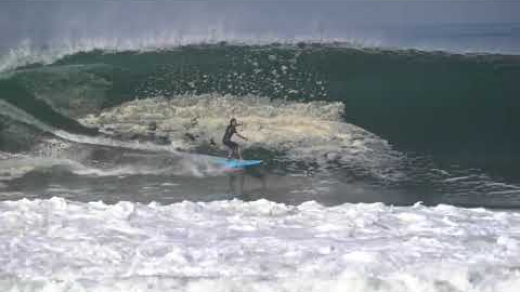 Puerto Escondido Barrel/ Almost the best wave of my life | NobodySurf
