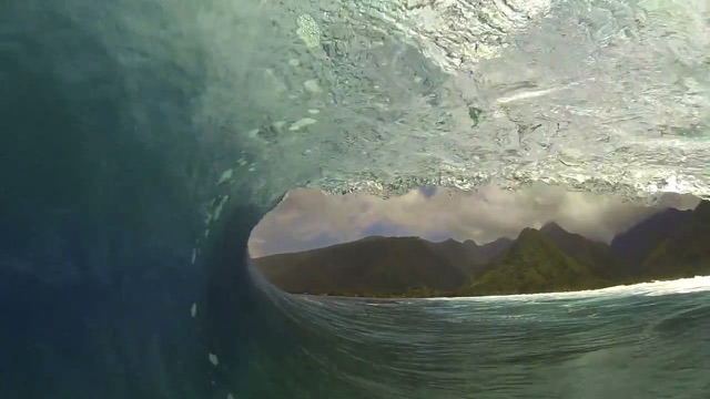 Dry reef, Long Barrels and 2 Oceans. | NobodySurf